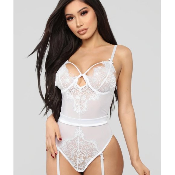 Fashion Nova Tops Nwt White Lace Eyelash Mesh Teddy Bodysuit Lingerie Poshmark